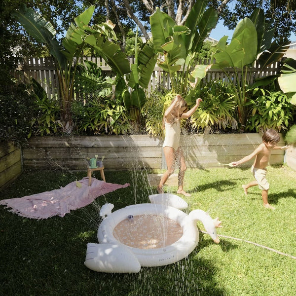 Kids Sprinkler Mat Princess Swan Multi – Popup Kids
